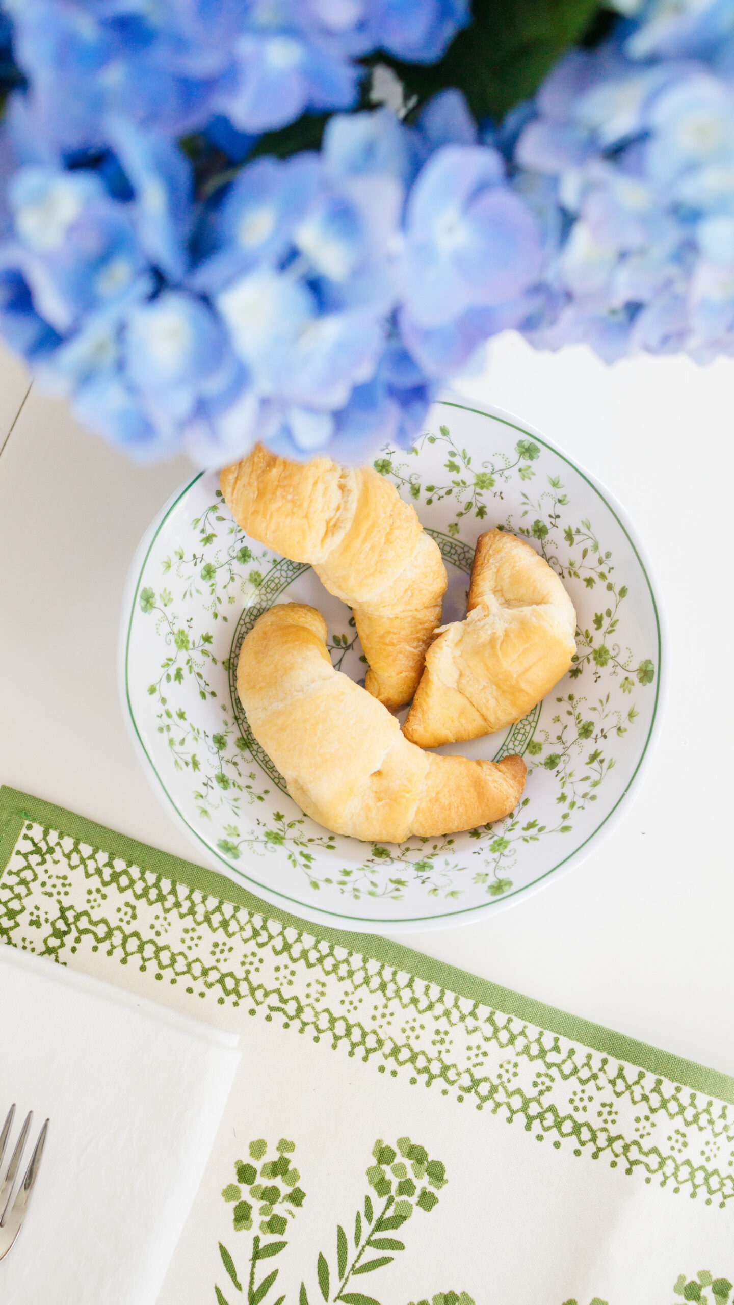 NANTUCKET DECOR REFRESH WITH BROOKE & LOU | Design Darling